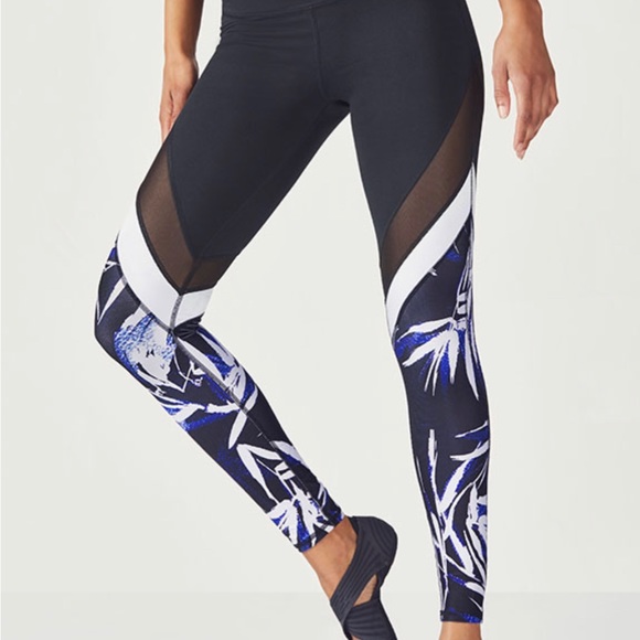 Fabletics | Pants & Jumpsuits | Fabletics Midrise Mesh Powerhold ...